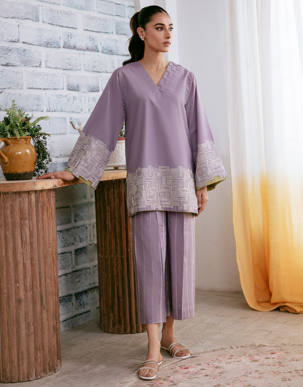 ONYX | 2 PC PRET – Cinq Apparel
