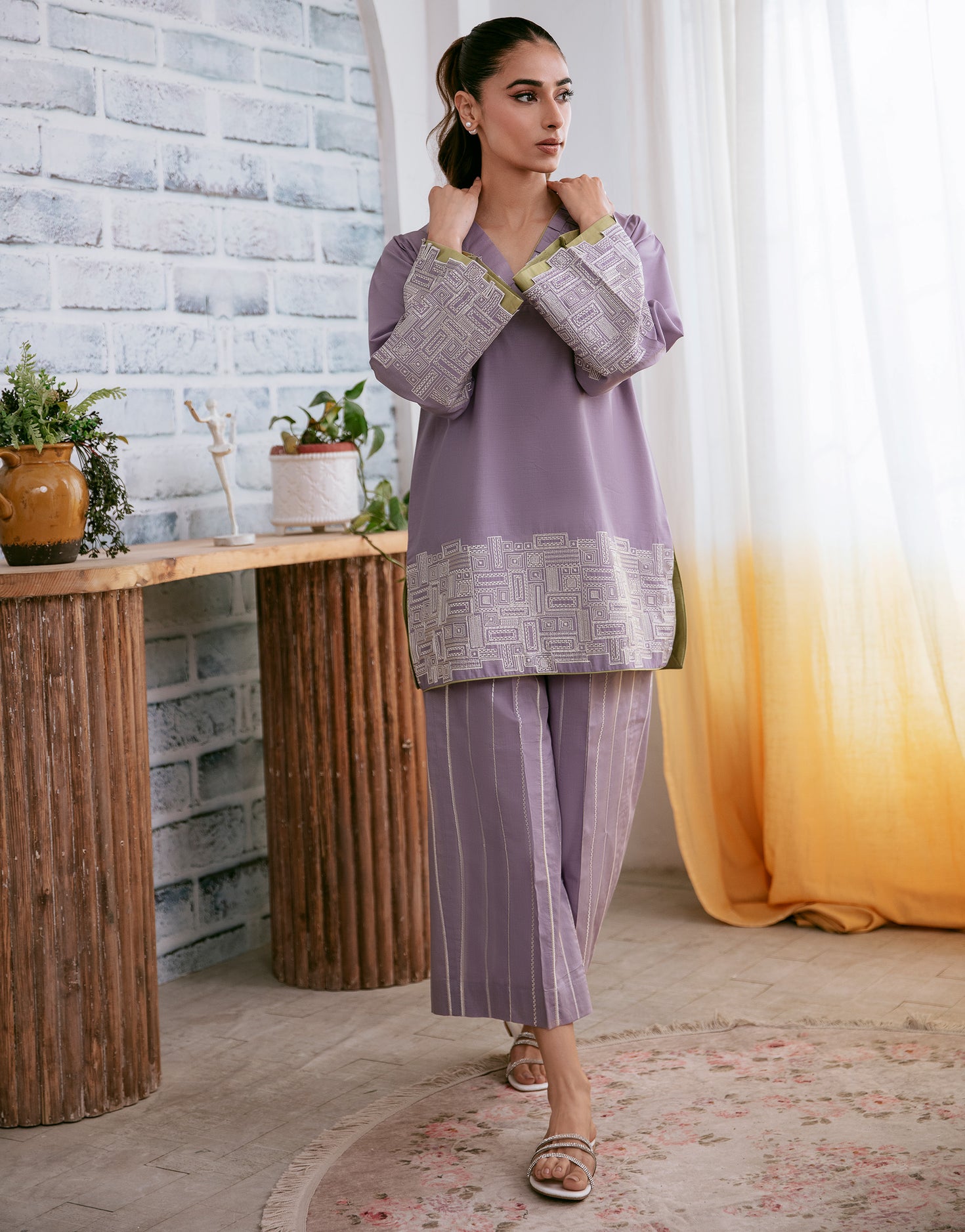 ONYX | 2 PC PRET – Cinq Apparel